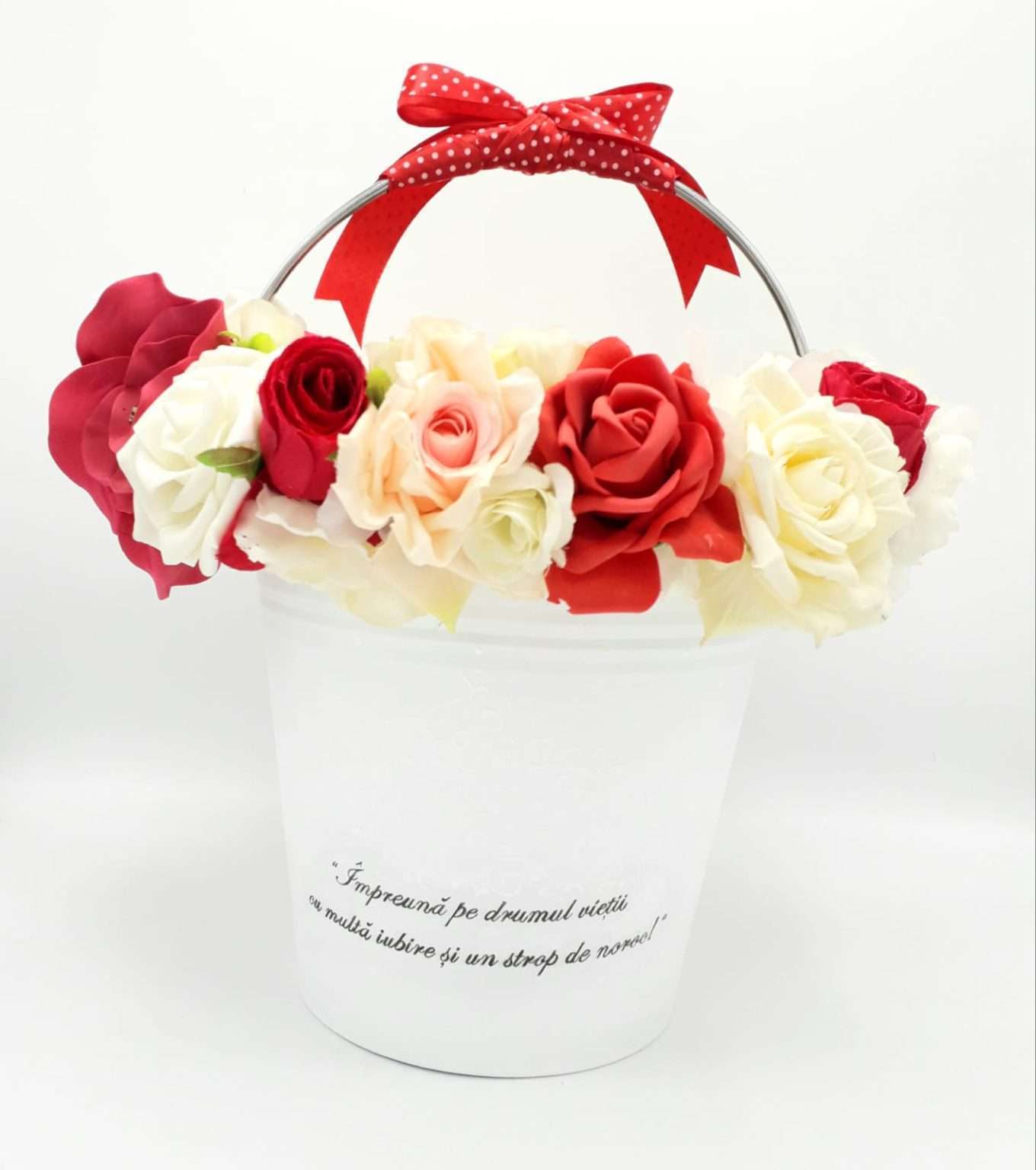 Galeata miresei personalizata si decorata cu flori de matase 2 ...