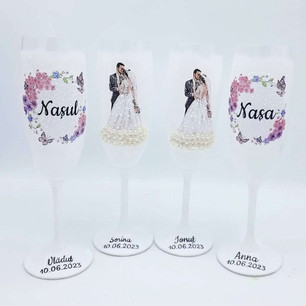 Set 4 pahare nunta personalizate pentru miri si nasi, model deosebit cu ...