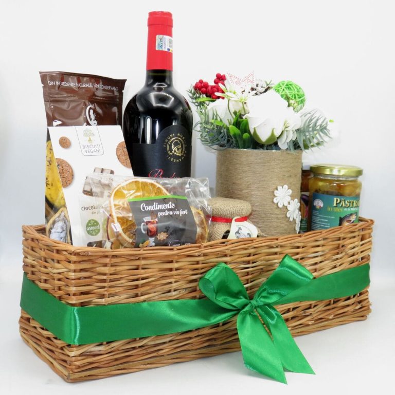 Cos cadou Craciun - Plugusorul Romanesc, 9 produse naturale ...