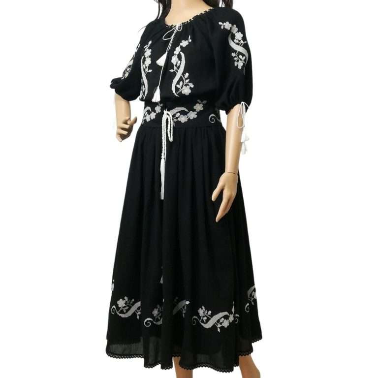 Rochie dama, din bumbac 100% de calitate superioara, brodata cu motive ...